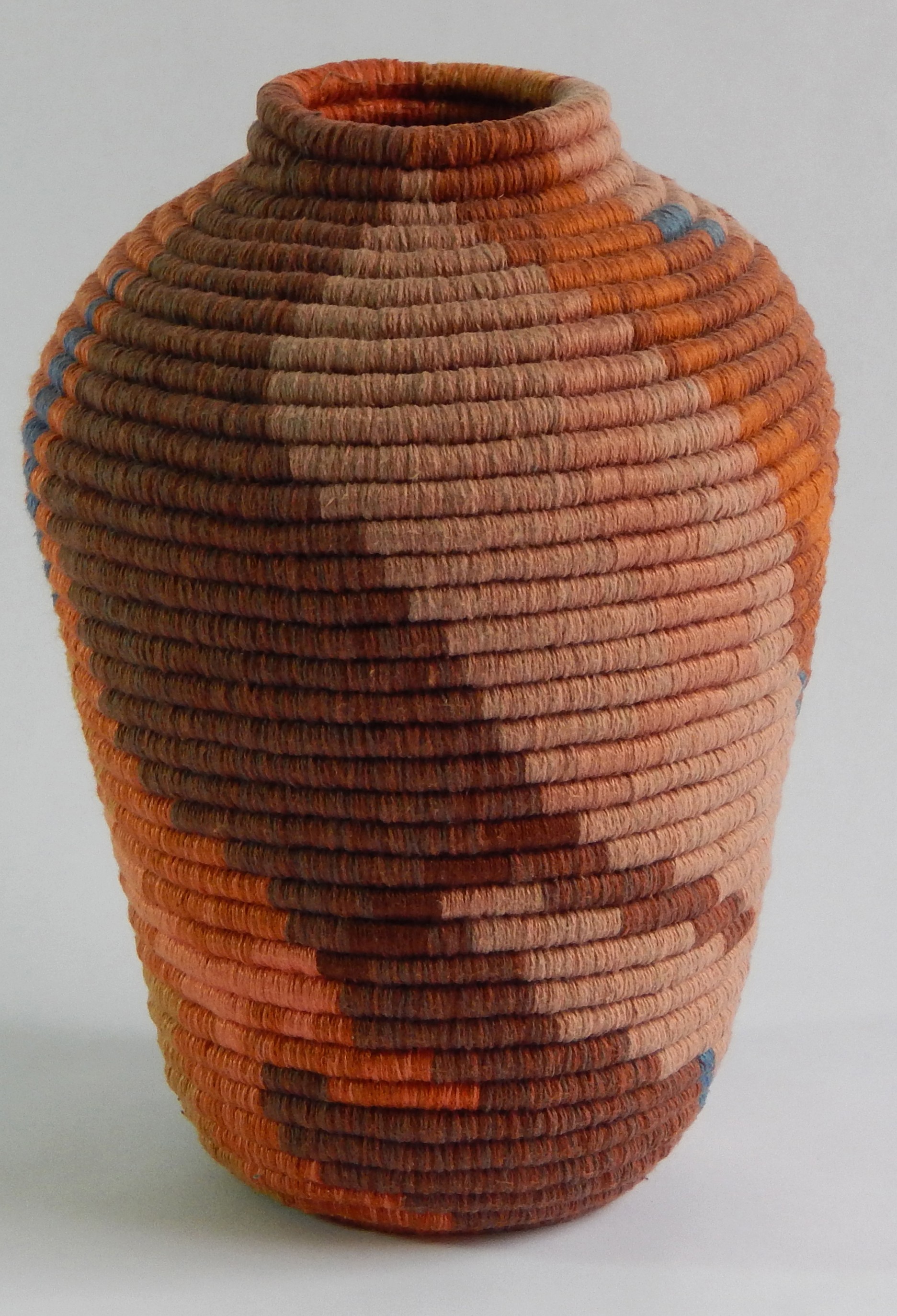 Shaped Vessels – Lin Bentley Keeling